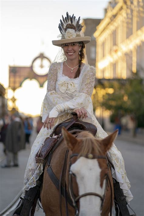 Cancelled Dickens On The Squares The Buzz Magazines