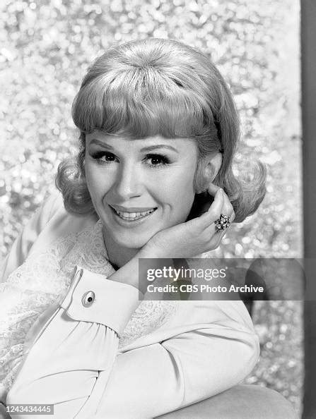 Barbara Stuart Actress She Portrays Bunny Wilson On The Cbs News Photo Getty Images