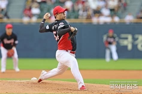 양현종 Kbo 리그 최초 400경기 선발 등판