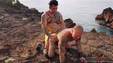 Dominant Inked Hunk Raw Breeds Bottom Free Sex Video Redtube