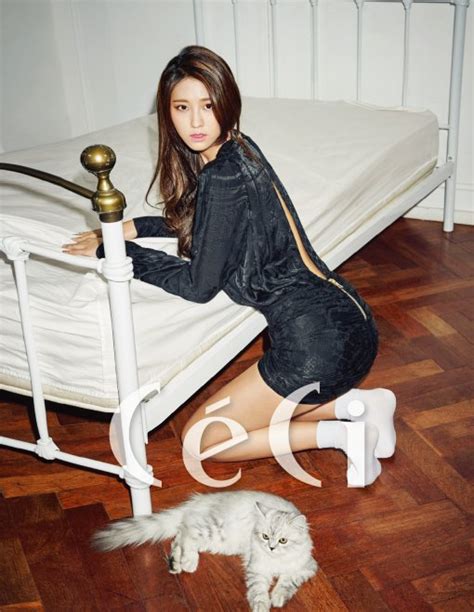 10 Times Aoa Seolhyun Shines In Dresses Daily K Pop News Latest K