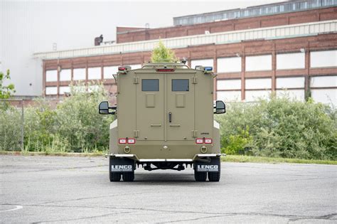 Bearcat G2 Tactical Armored Vehicle Swat Truck Lenco