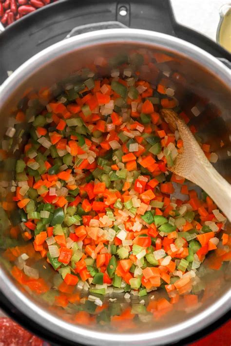 Instant Pot Beef Chili Recipe Lexis Clean Kitchen
