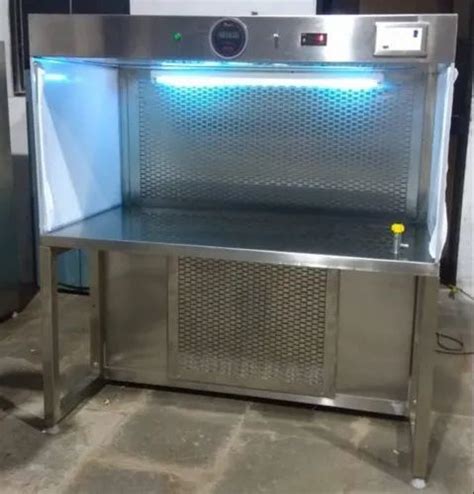 Horizontal Laminar Flow Cabinet At Rs In Vasai Id