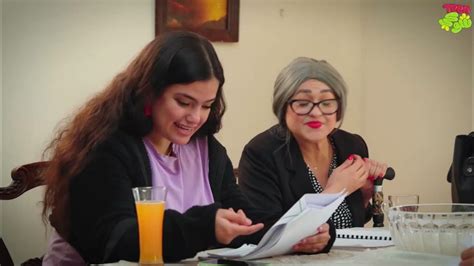 اجمد مشهد بيعبر ع العيلة لما بتتجمع في كل مناسبة هتموت من الضحك من اللي