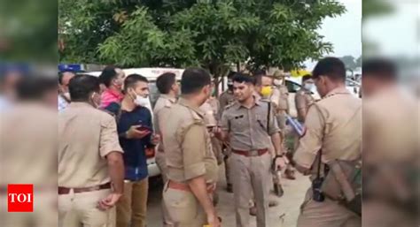 Kanpur Police Encounter Two Criminals Involved In Killing Of Eight
