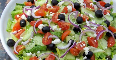 Kitchen Simmer Greek Salad With Creamy Dressing
