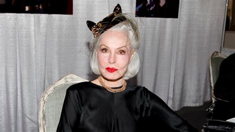 Julie Newmars Lavish Garden Keeps Her In Her Prime At 91 Excl