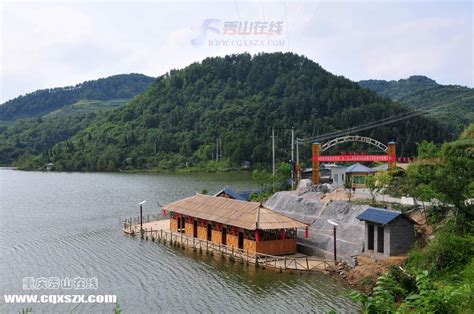 秀山苗王墓 苗王 贵州苗王 大山谷图库