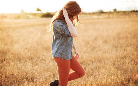 Girl Redhead Summer Field Mood Wallpaper 1680x1050 19753
