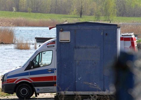 Dramat nad Jeziorem Tarnobrzeskim Utonął płetwonurek testujący skuter podwodny Co się