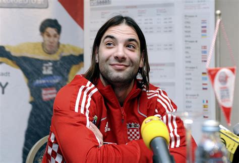 Slobodna Dalmacija Ivano Balić Ima Novi Posao Vratio Se U Klub U