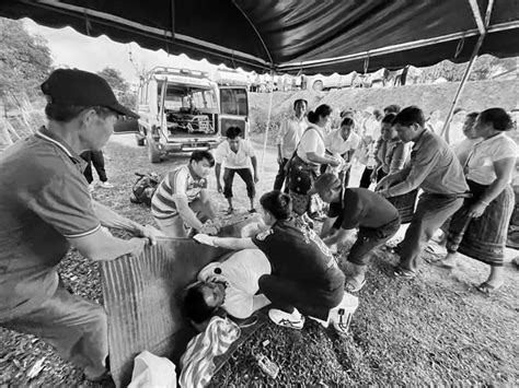 ຢາກດັງ Yark Dung Added A New Photo ຢາກດັງ Yark Dung