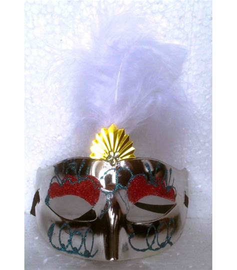 კარნავალის ნიღაბი ბუმბულით