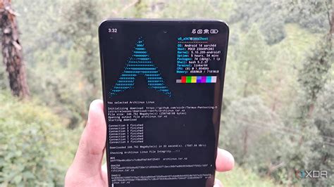 I Tried Turning My Old Android Phone Into A Linux Server But Ended Up Distro Hopping Instead