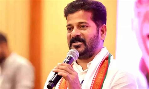 Cm Warns Ghmc Hmda Officials Calls For Swift Action On Pending Matters