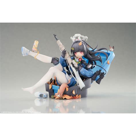 Miyu Miyu Observation Of A Timid Person Blue Archive 17 Scale Figure