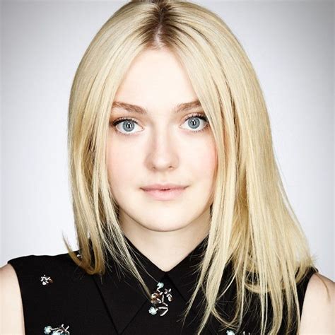 كل ماتودين معرفته عن داكوتا فانينغ من هم؟ Dakota Fanning Dakota