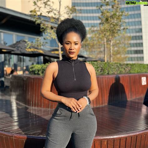 Keke Mphuthi Instagram A Beautiful Weekend With My Sisters 😍😍😍