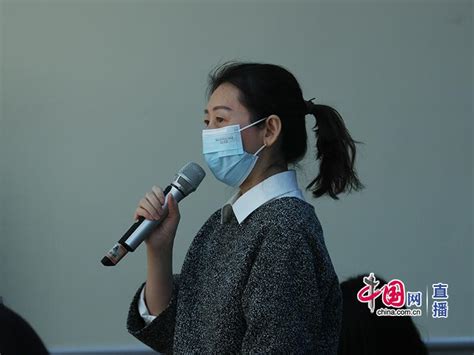 中國國門時報者記者提問國務院聯防聯控機制權威發佈（2021年8月5日）現場圖片中國政府網