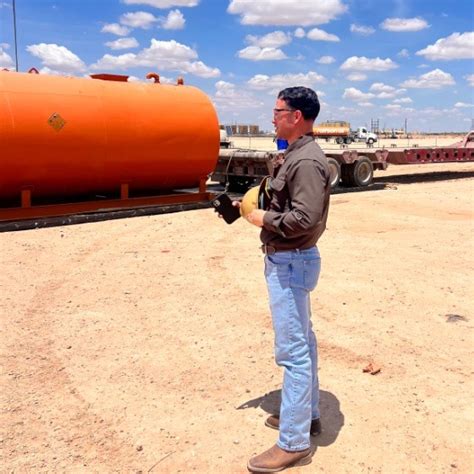 Aaron Cisneros Ltl Ops Manager And Pricing Rolfson Oil Linkedin