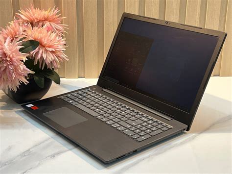 Lenovo Ideapad AX I Th Gen GB RAM GB SSD GB HDD AMD R GB M INCH Computers