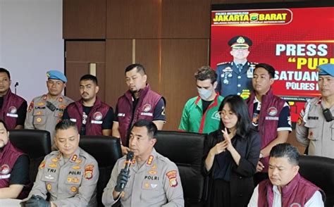 Fachry Albar Diamankan Polisi Diduga Konsumsi Sabu Hingga Kokain Fajar