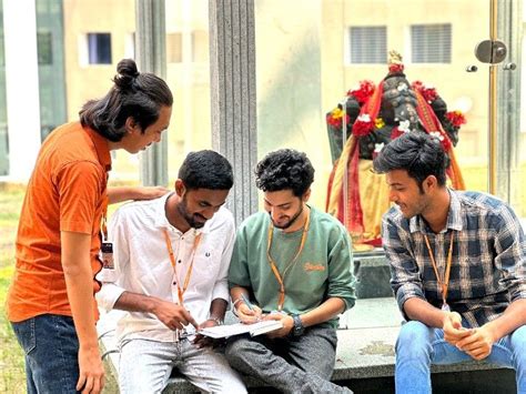 Roshan Jha On Linkedin Roshanjhazha Friends Jgi