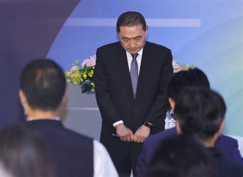 屏東工廠大火 侯友宜出席論壇率全場默哀一分鐘 臺灣導報