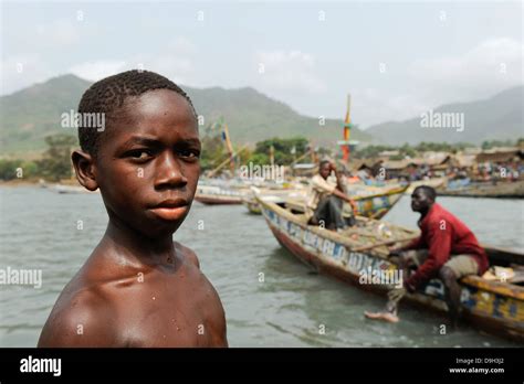SIERRA LEONE péninsule de la zone occidentale port de pêche à Tombo