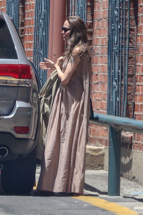 Angelina Jolie Paparazzi Pokies Candide Photos Thefappeninglink