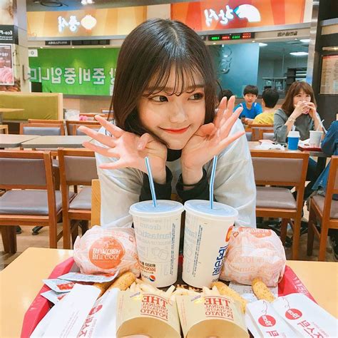 Asian Pretty Girl Good Looking Ulzzang Seoulessx Korean Face