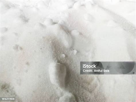 白雪姫の化学肥料の背景硫酸アンモニウム肥料は吸湿性です硫酸アンモニウム肥料は植物の栄養価を高める働きがあります しずくのストックフォトや