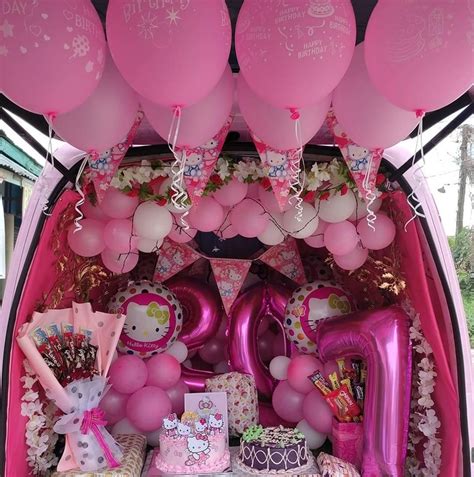 Hello Kitty Car Hello Kitty Car Surprise Delivery