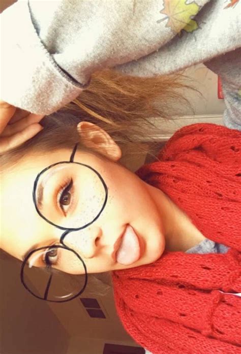 19 F 4m Sooooo Bored Lets Chat 😏 ️ Kik Charlotte22800 Scrolller