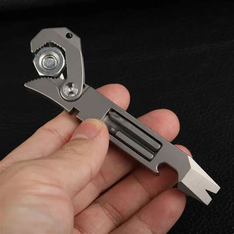 Edc Titanium Alloy Crowbar Tools Hand Outdoor Camping Gear Edc
