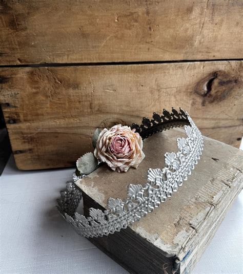 Vintage Silver Tone Metal Crown Band Decorative Tiara Style