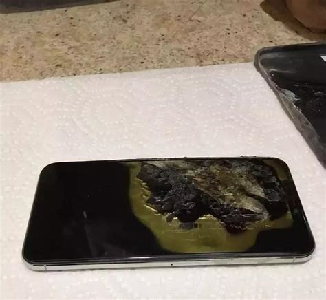 蘋果手機更換電池價格上漲！iphone Xs Max自燃了？ 每日頭條