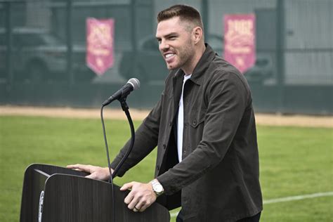 Weekly Roundup El Modena High Celebrates Success Of Alum Freddie