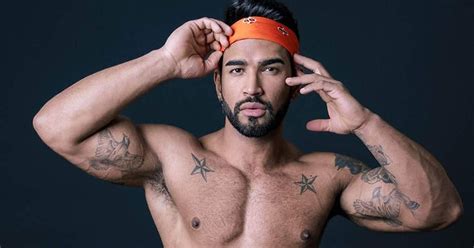 TFP Model PHOTOGRAPHTASTIC