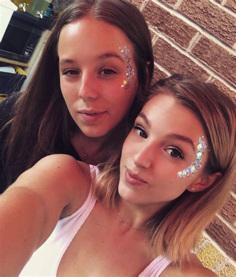 Sisters Before Misters 🌼