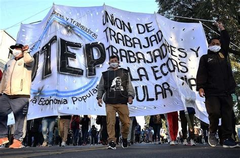 Los Movimientos Sociales Oficialistas Definen Este Lunes Si Salen A La