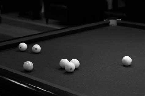 Premium Photo Balls On Snooker Table