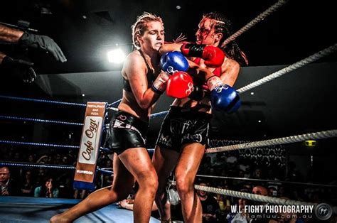 Bloody Women Boxing Knockout