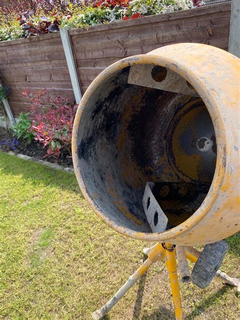 Altrad Belle Minimix 130 Cement Mixer In Bl1 Bolton For £15000 For