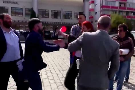 დაპირისპირება ბათუმში ენმ ს მხარდამჭერი და “ოცნების” აქტივისტი