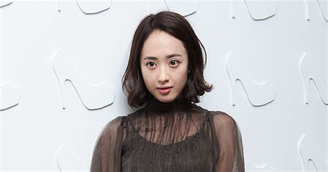 [포토] 김민정 살짝 보이니 더 섹시한 노출 패션