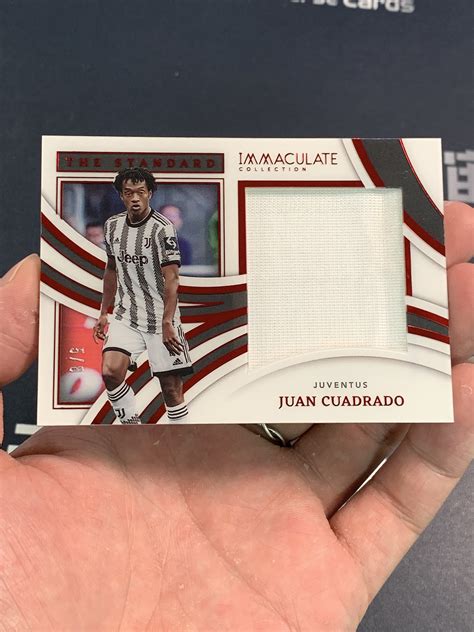 【元宇宙代卖】dmg542：2022年 Panini Immaculate 尤文图斯 Juan Cuadrado 胡安 夸德拉多 哥伦比亚