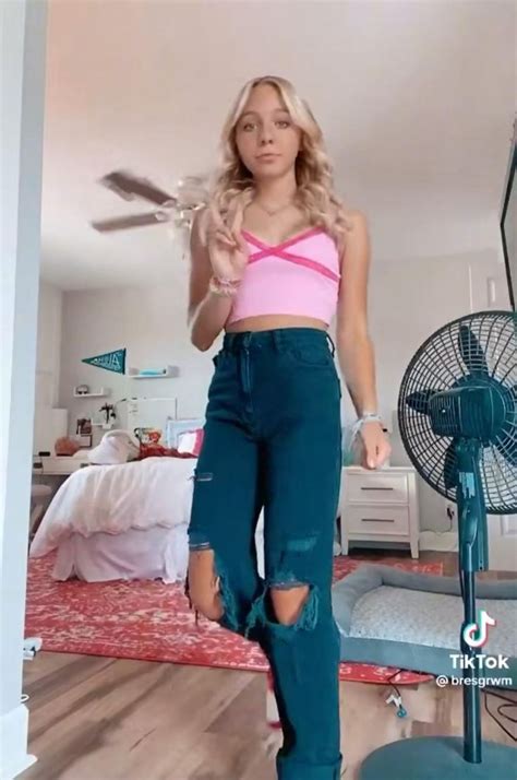 Preppy Tiktok Dance Video In 2023 Tiktok Style Outfits Outfit Inspo