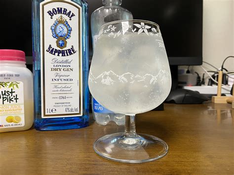 코스트코 저렴하게 진토닉 만들기 With 봄베이 사파이어 런던 드라이 진 진로 토닉워터